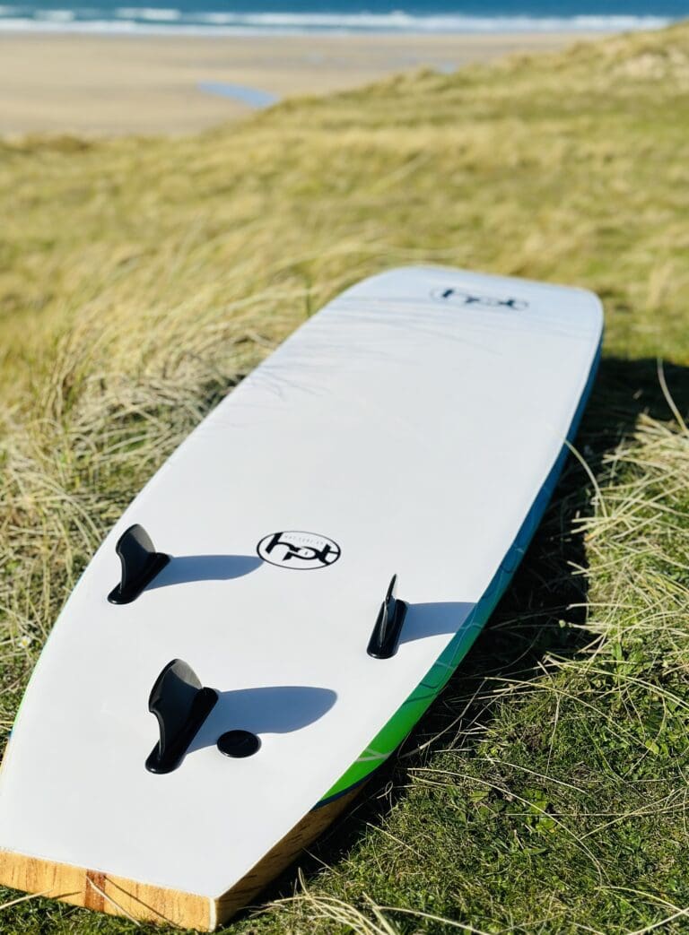 7ft Hot Surf 69 Soft Beginners Surfboard Inc Leash Wax Fins - Piran Surf